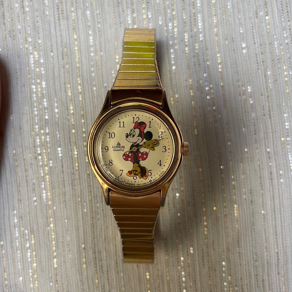 Vintage Lorus Quartz Minnie Mouse Watch - Gem
